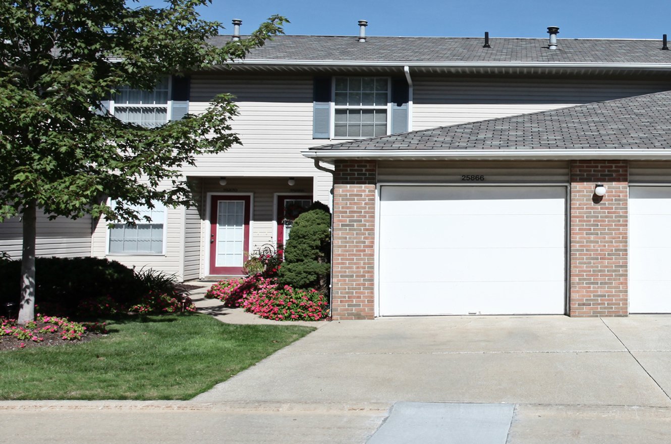 Winfield Commons, Westlake, OH | Welcome Home